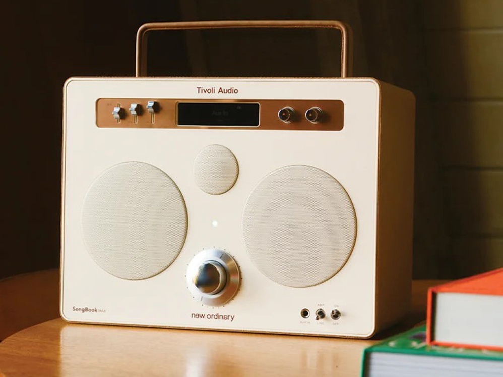 20 new.ordinary Songbook MAX: radio altavoz inspirado en el Porsche 911 ...