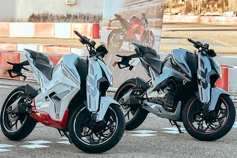 Las F77 de Ultraviolette ya están aquí... ¿son lo que prometían? | Motor